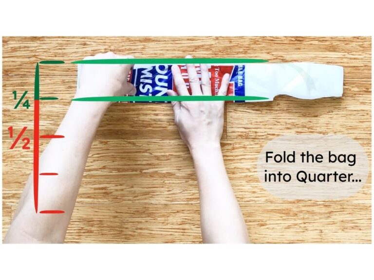 How to store, fold, and reuse shopping bags the simple and effective ...